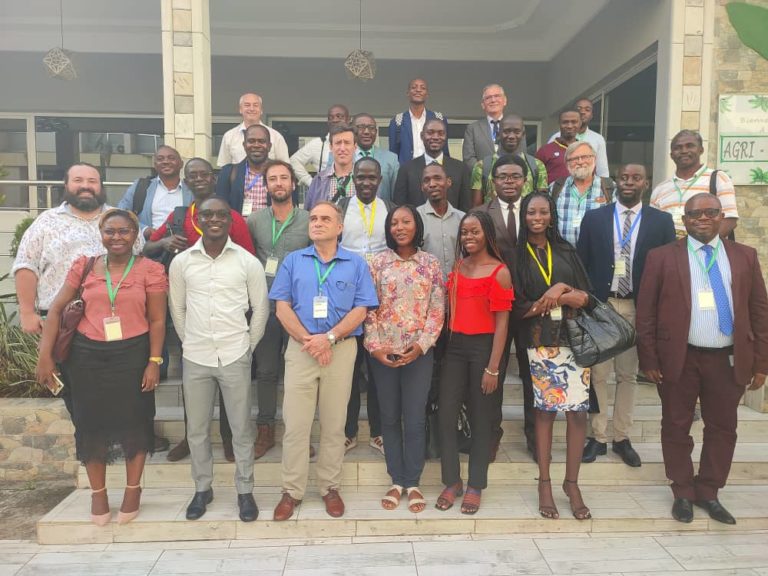 Gabon Power Company participe à un atelier sur l’impact des changements ...